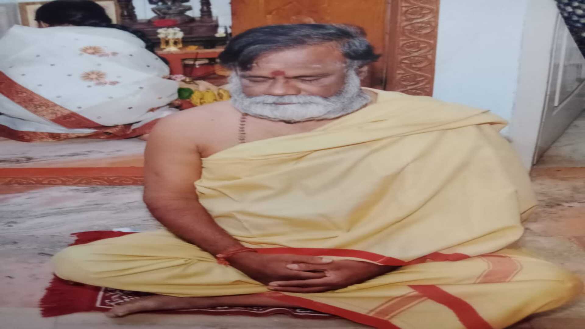 Sri Sri Roja Guruji