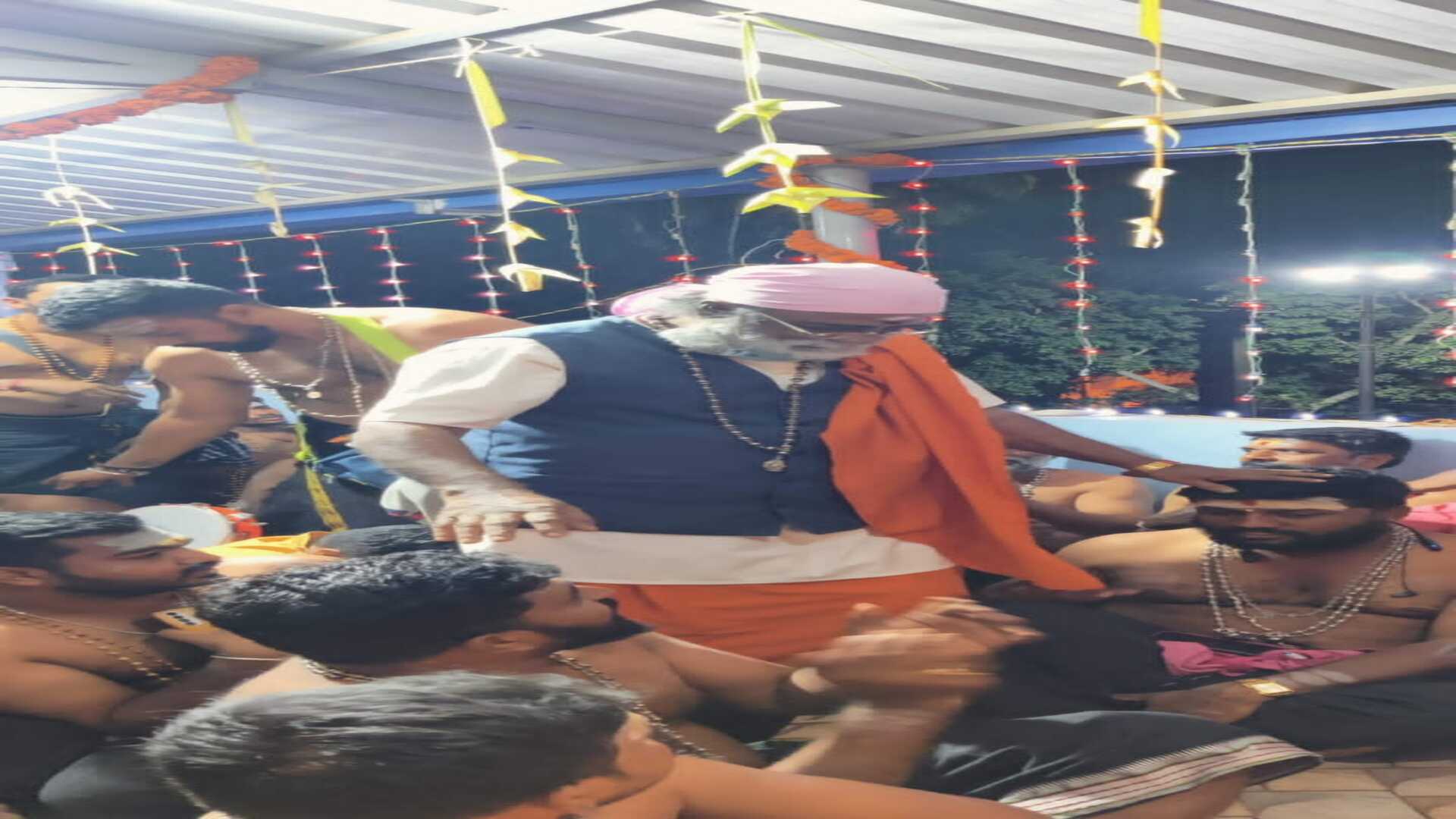 Sri Sri Roja Guruji